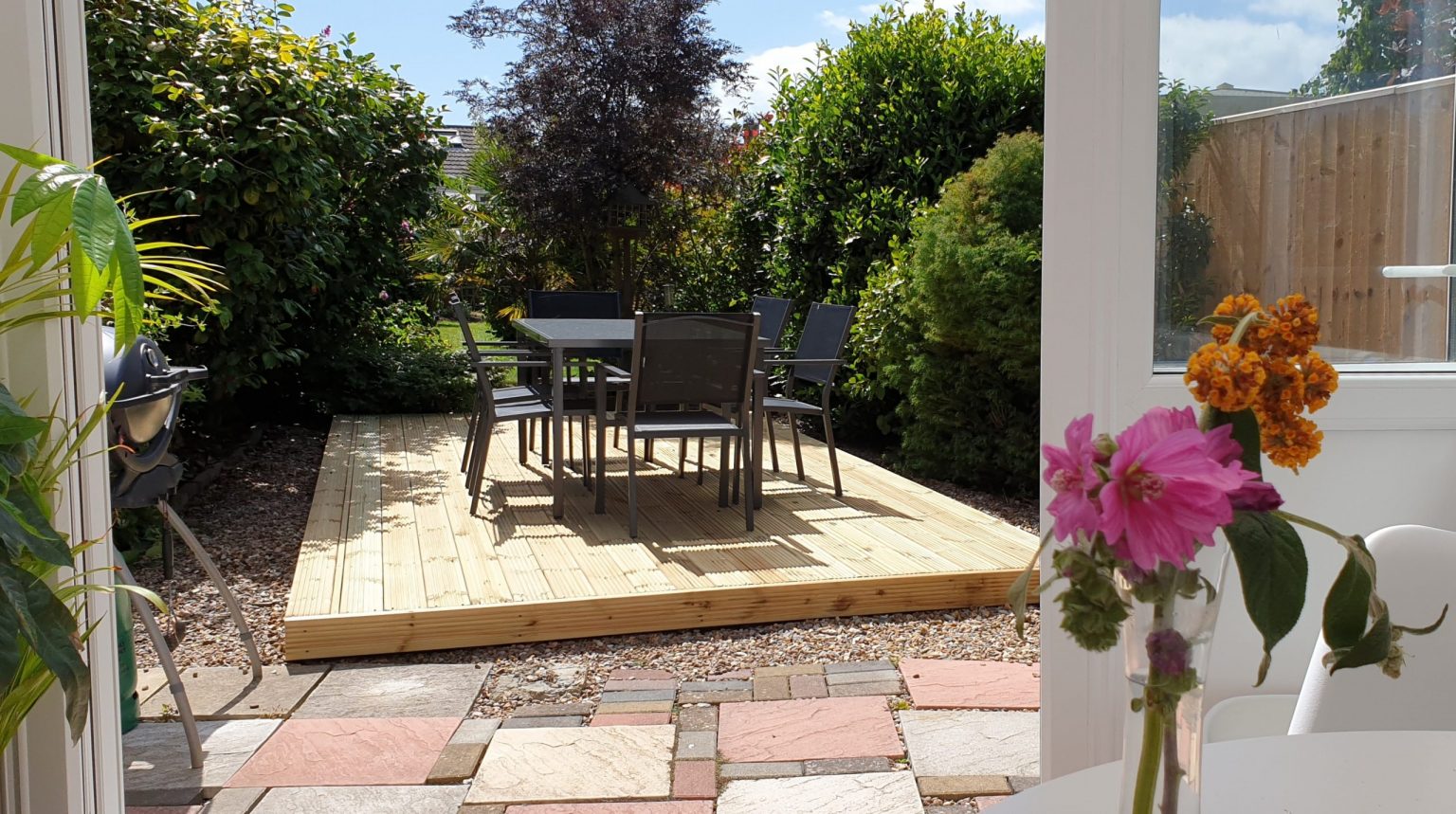 Bespoke Wooden Garden Decking Isle Of Wight - Woodgrain Workshop
